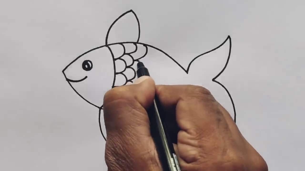 How to Create a Simple Fish Drawing in Minutes (10 Easy Steps)